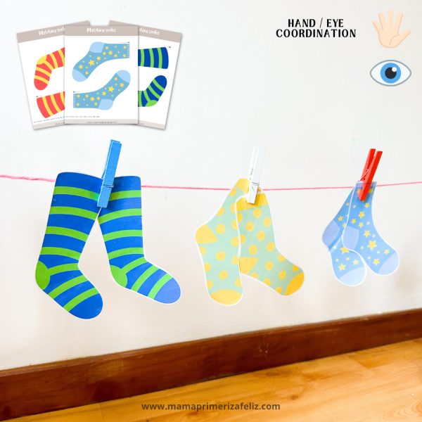 Montessori Game: Matching Socks - Mama Primeriza Feliz